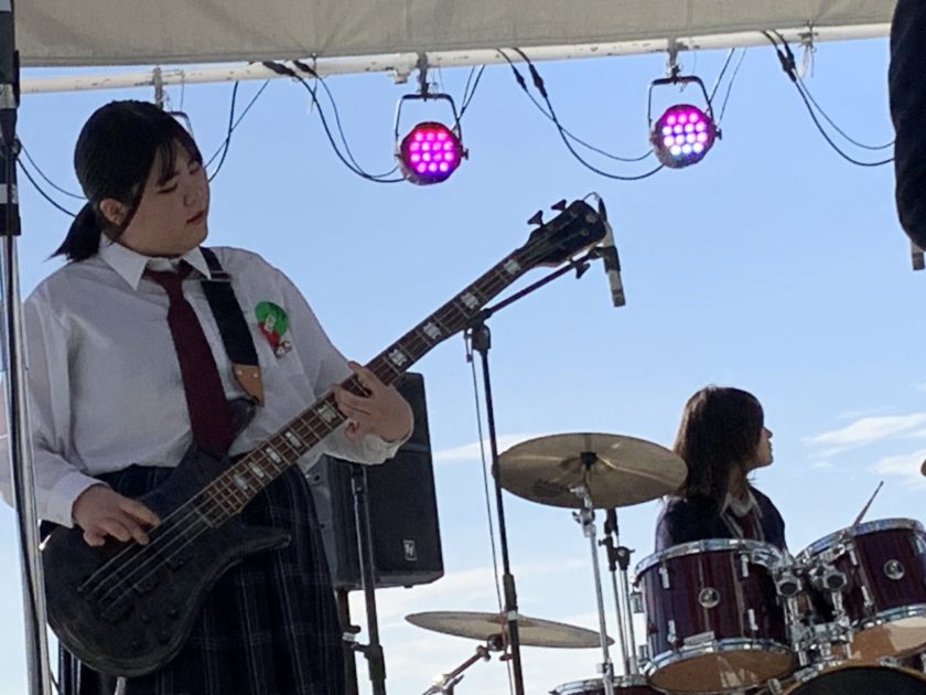 【軽音楽部】東日本復興チャリティーコンサート Sing for the Future に参加しました。 | お知らせ | 大阪偕星学園高等学校